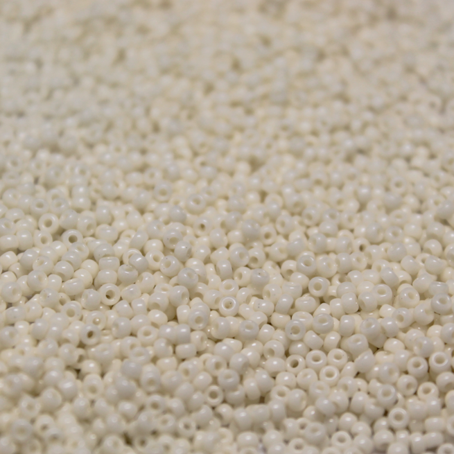 Opaque Ivory ~ 11/0 JSB 402C – Powwowbling